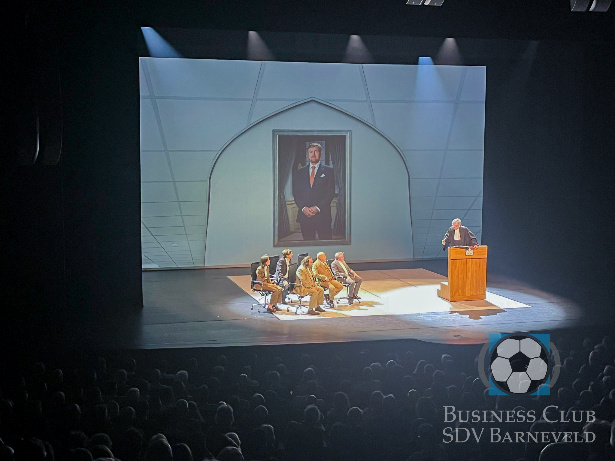 De verrassing was groot bij de SDVB Businessclub. | SDV Barneveld