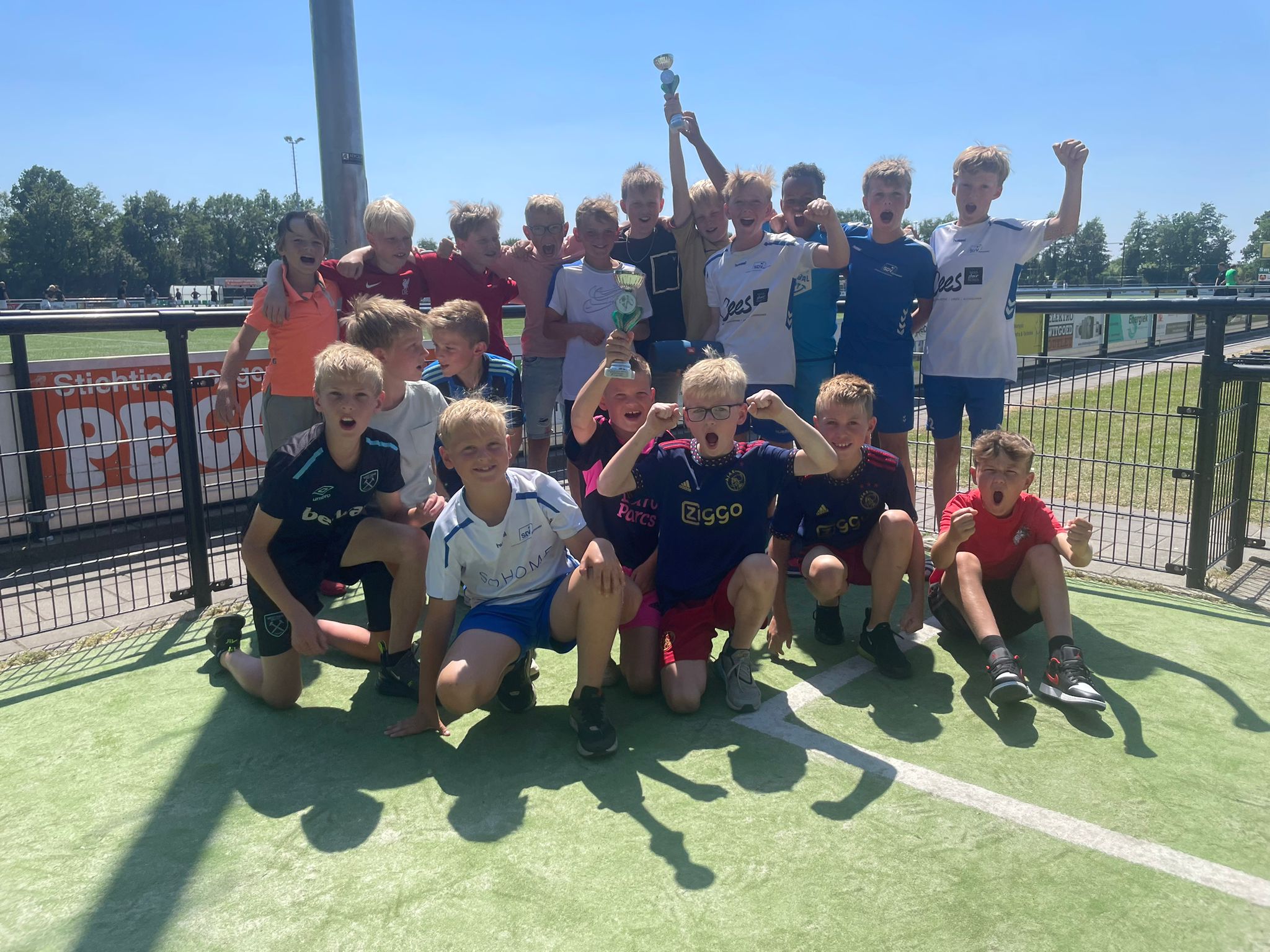 Even een warm toernooitje meepakken. | SDV Barneveld